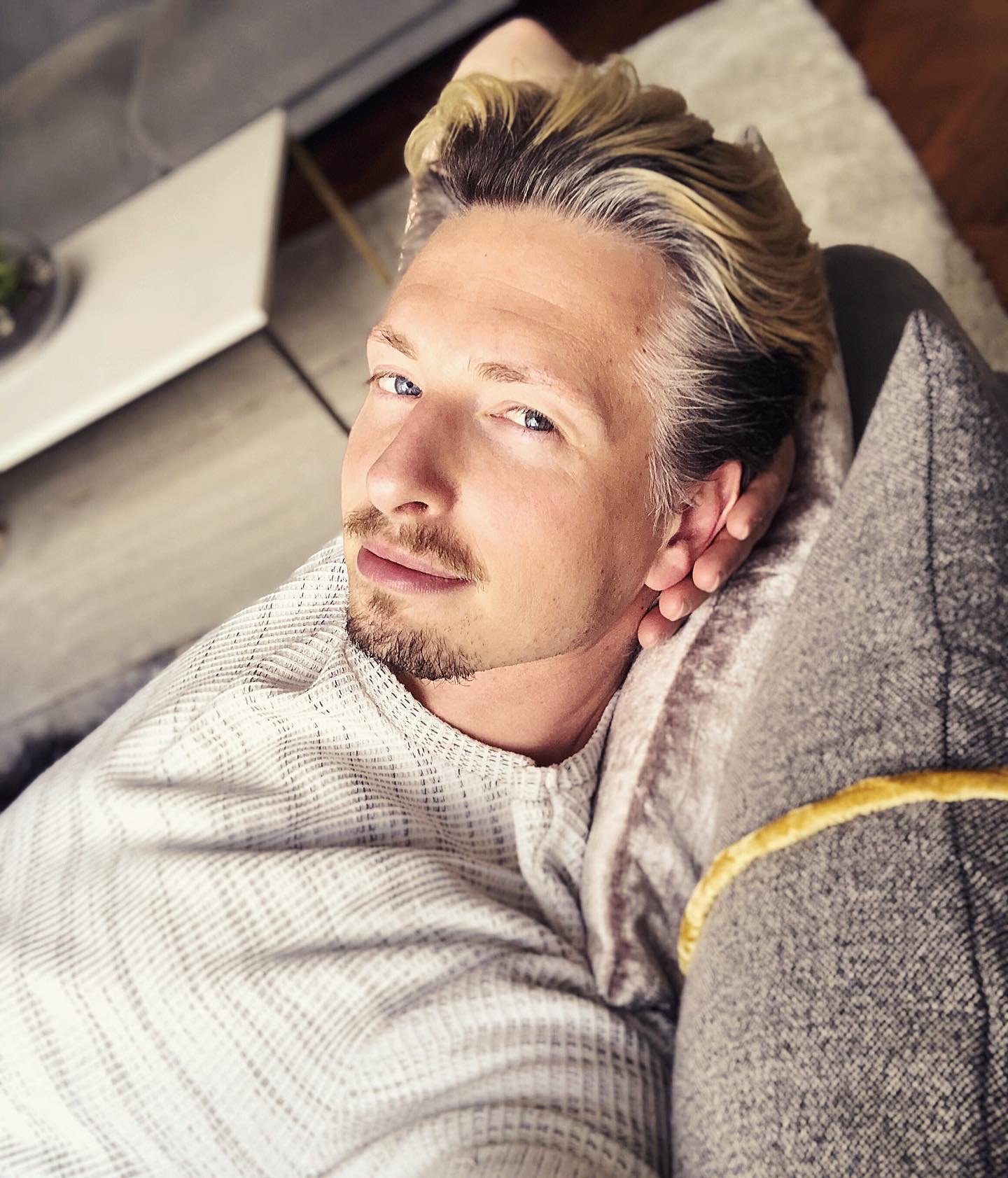 ᴴᵃᵖᵖʸ 1ˢᵗ ᵒᶠ ᴹᵃʸ Ich wünsche euch allen einen schönen und entspannten ...